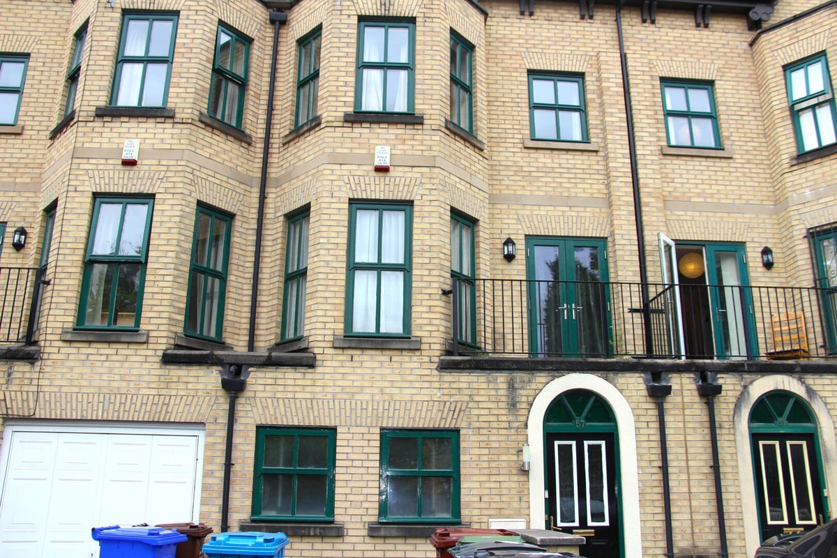 2 bed student house to let Denison Road, Victoria Park, Manchester, M14 ...